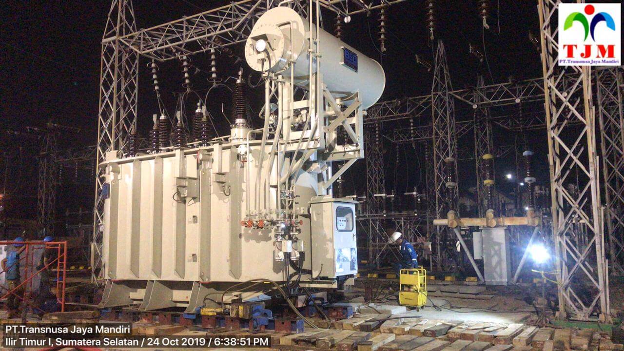 Transformer B&D Trafo GI Boom Baru 30 Mva di Palembang - PT. Transnusa ...